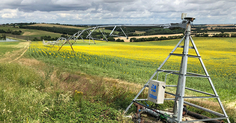 How Dynamic Drive Sprinkler Transformed Laurent's Farming | Hunter ...
